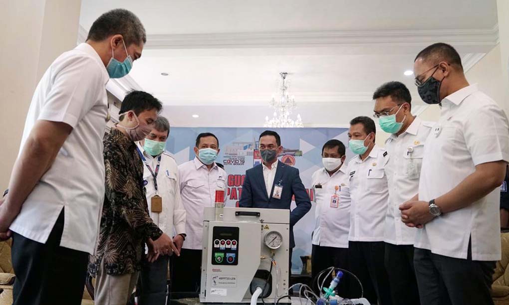 PAN Bantu Dua Alat Ventilator dan 5000 Masker untuk RSUD Kota…