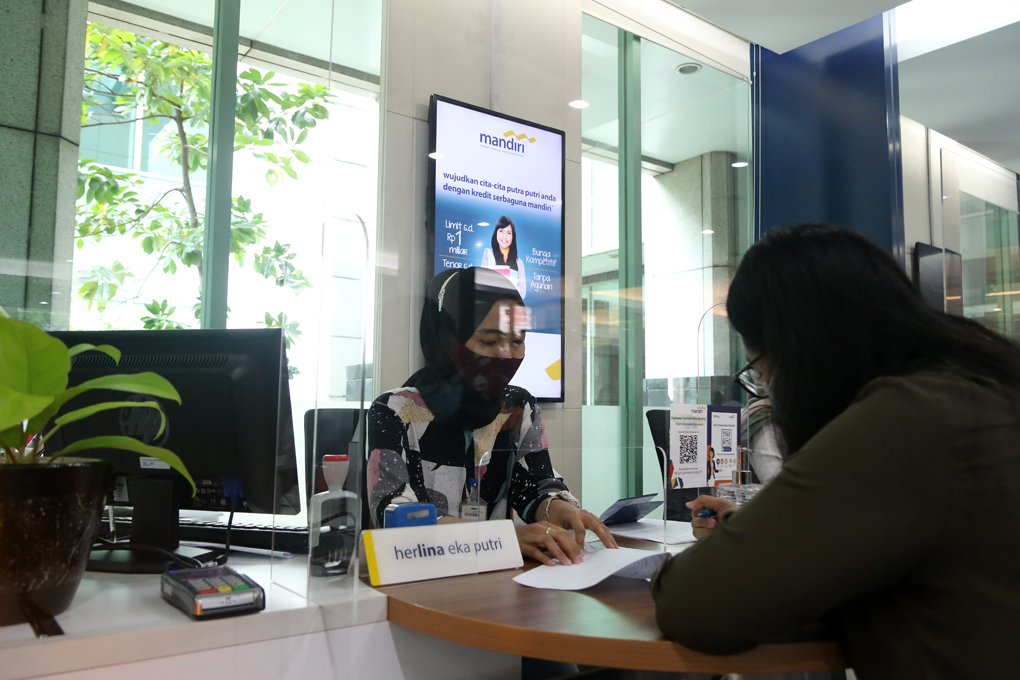 Pelayanan Perbankan Saat PSBB Jawa-Bali - Economic Zone