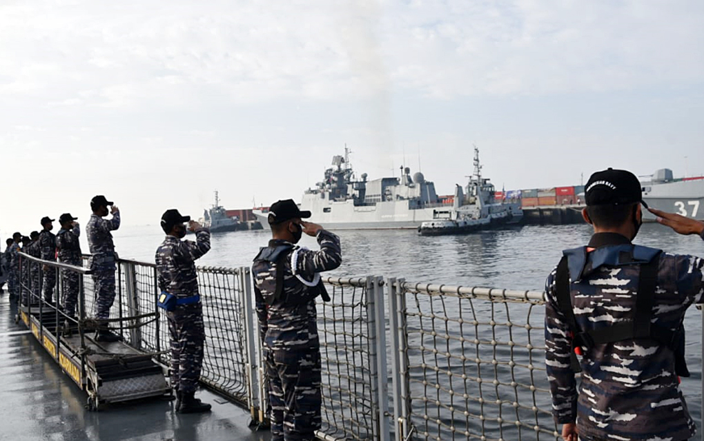 KRI Bung Tomo-357 Latihan Bersama di Laut Arab - Economic Zone