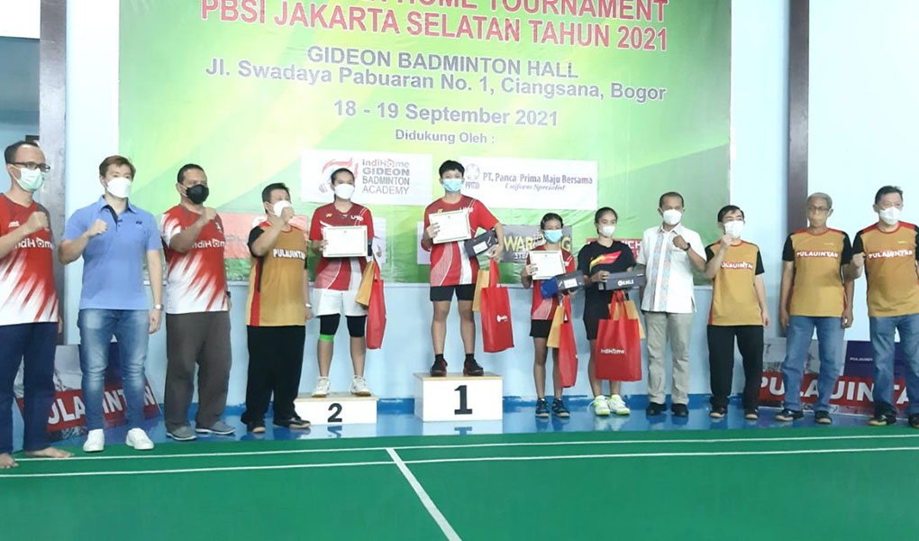 Beasiswa IndiHome Gideon Badminton Academy Berlaga dalam Turnamen…