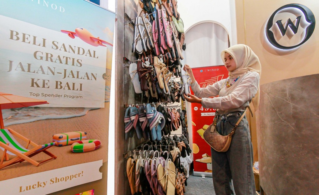 Winod Footwear Hadir Di Jakarta Fair 2023 - Economic Zone