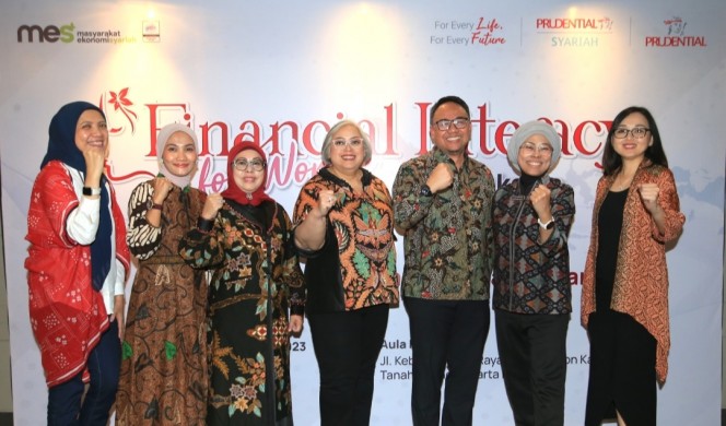 Prudential Dukung Perempuam Indonesia Perluas Edukasi Literasi…